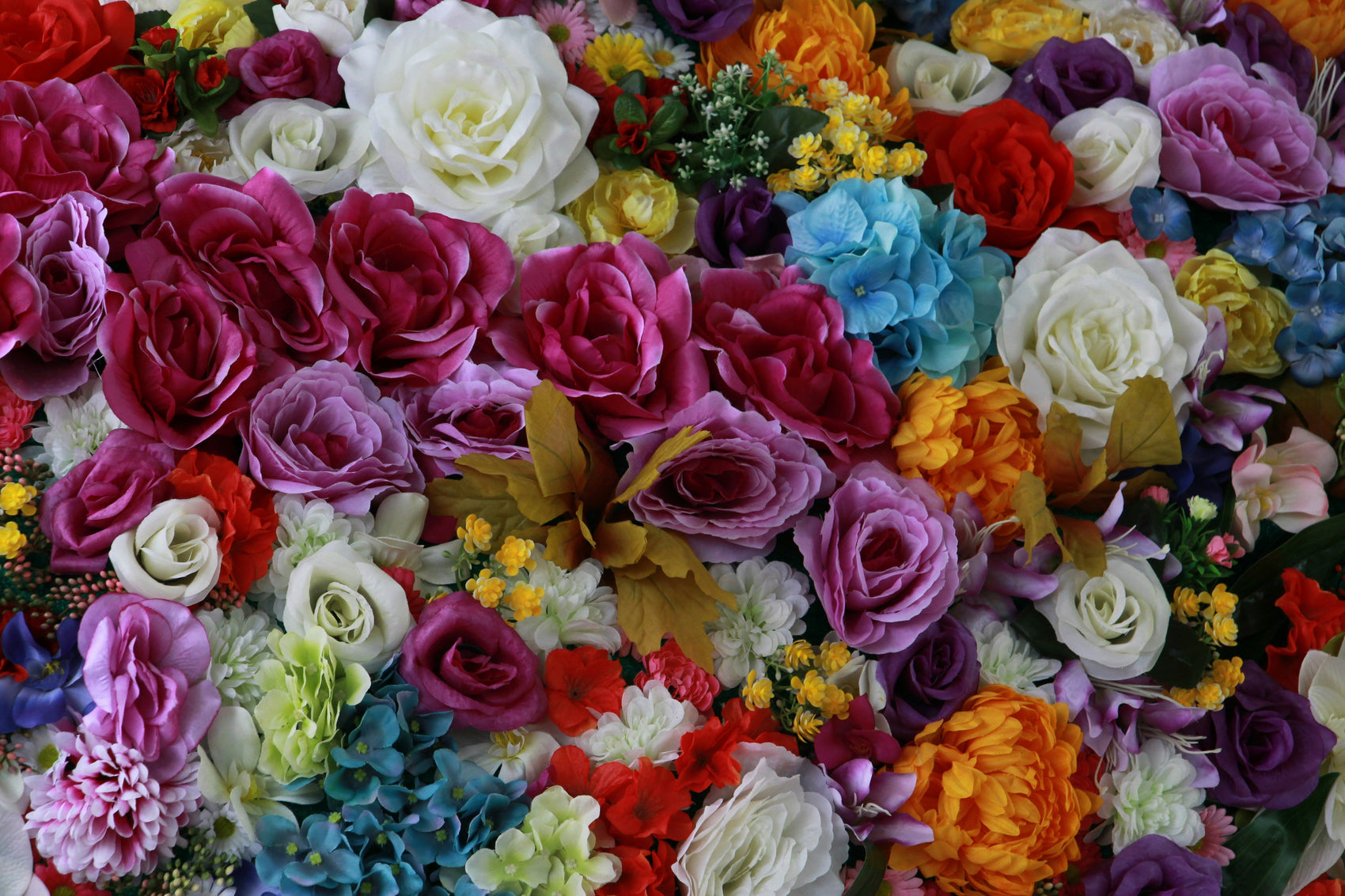 Florist Tricks to Keep Flowers Fresh for Longer